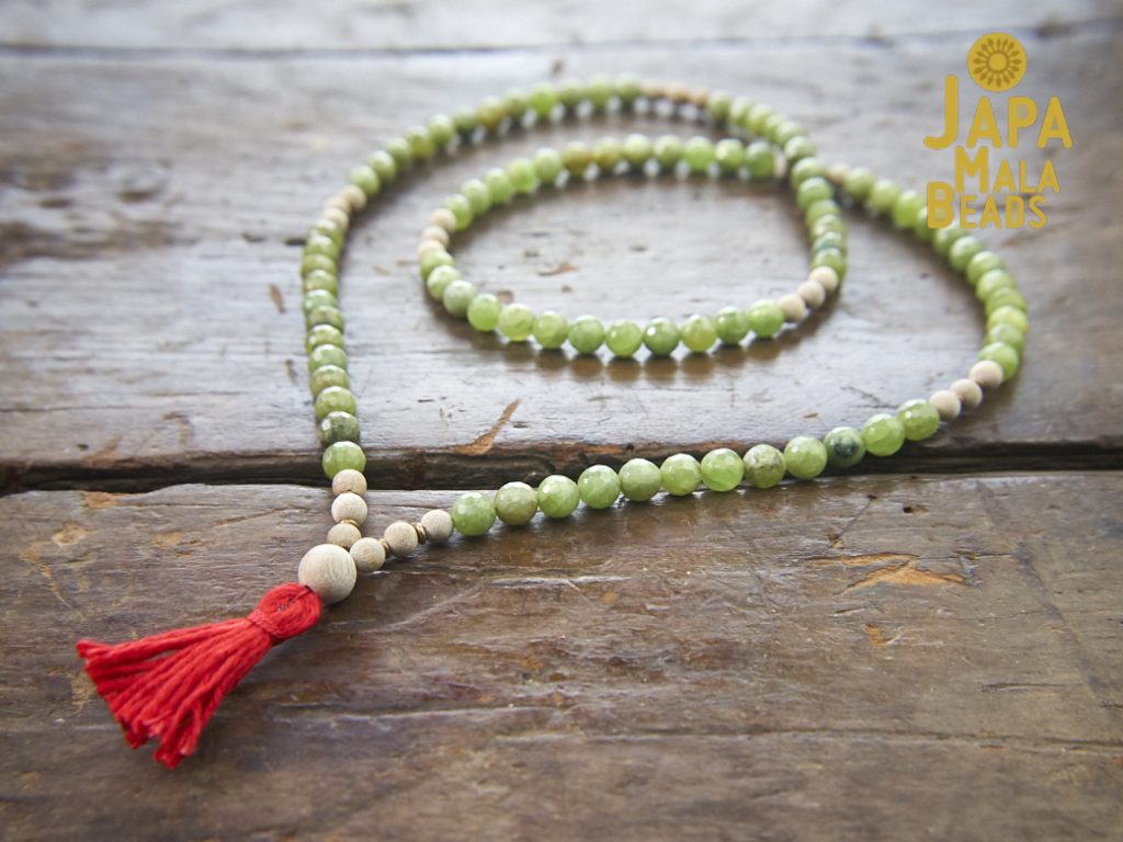 Green Garnet and Agarwood Full Mala | Japa Mala Beads